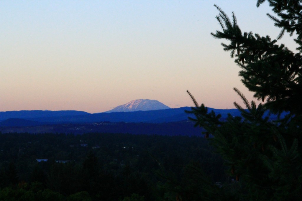 Mt. Hallen ,WA 08/2011 | WWW.THAILANDTAROT.COM