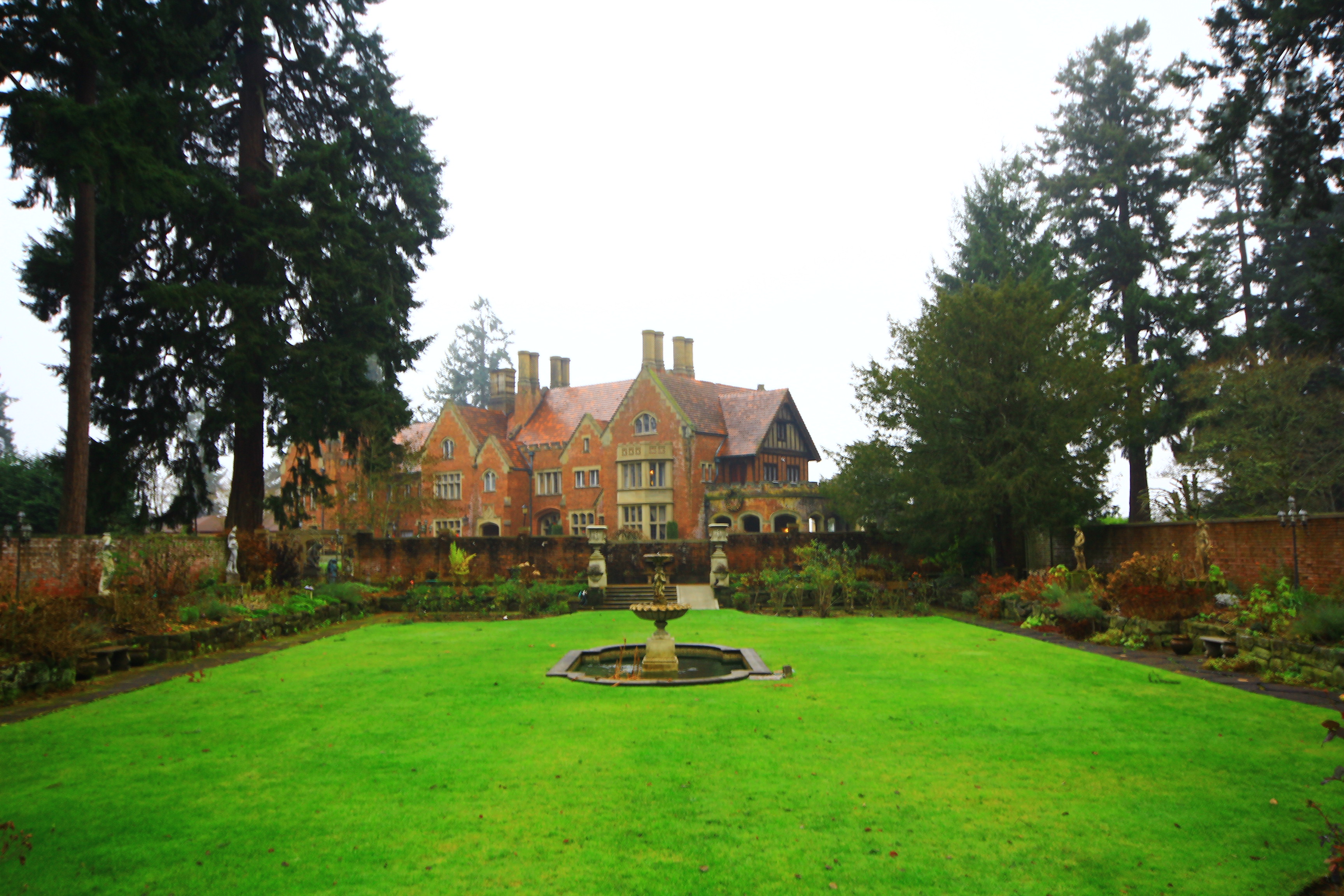 World Class Historic Thornewood Castle Tacoma,WA 12/2011 | WWW ...